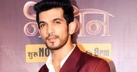 Profil Biodata Arjun Bijlani Lengkap