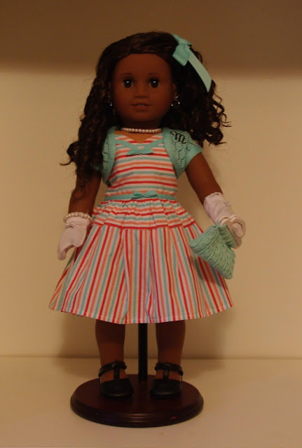 Living A Doll's Life : Maryellen and JLY#38 - Comparison