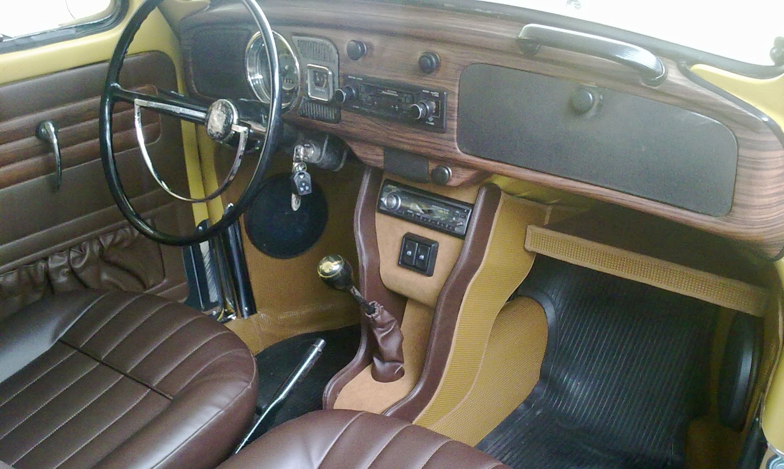 * Décadas de Fusca: Painel personalizado de fusca.