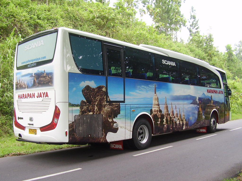 Harapan Jaya - Bus Indonesia