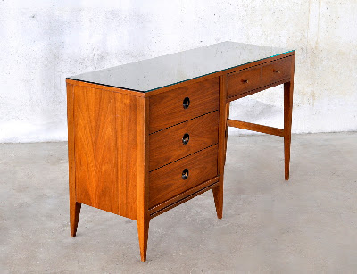 SELECT MODERN: Mid Century Modern Desk / Vanity Table