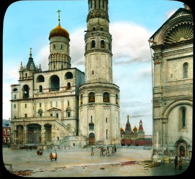 Amazing Color Photographs of Moscow in the 1930s ~ Vintage Everyday