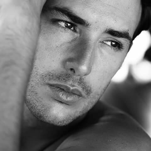 Lindos y Sexys: Sebastián Martínez