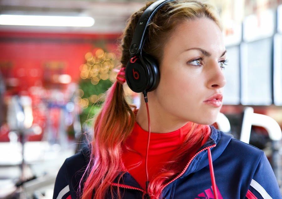 Babes of MMA: Boxing Babe Heather “The Heat” Hardy Returns to the Ring ...