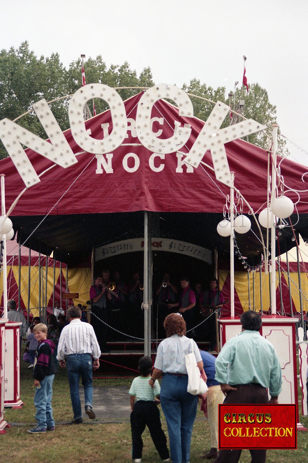 Circus -Collection: Les façades du cirque Nock
