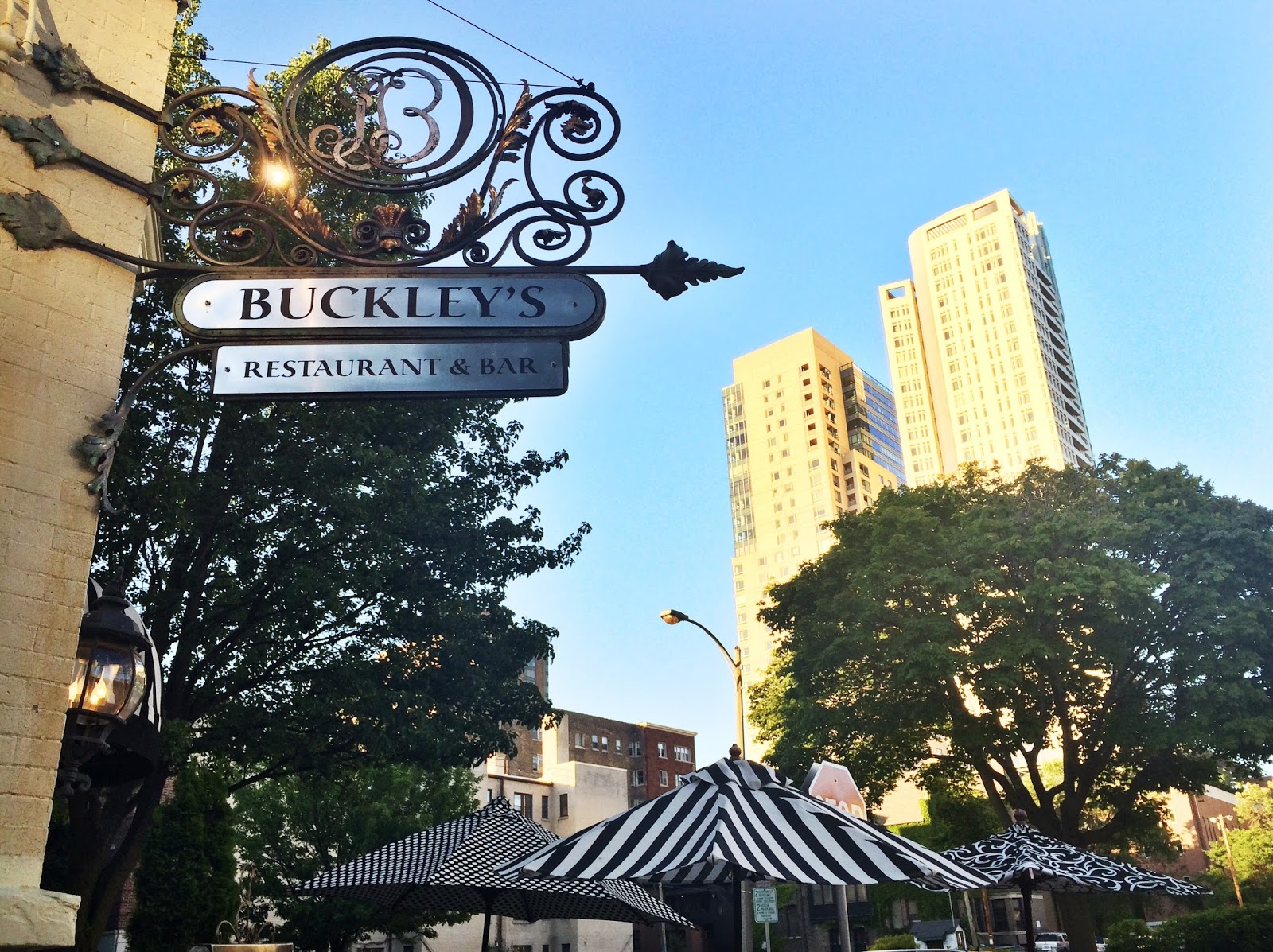 Planet Kelsey: Buckley's restaurant & bar