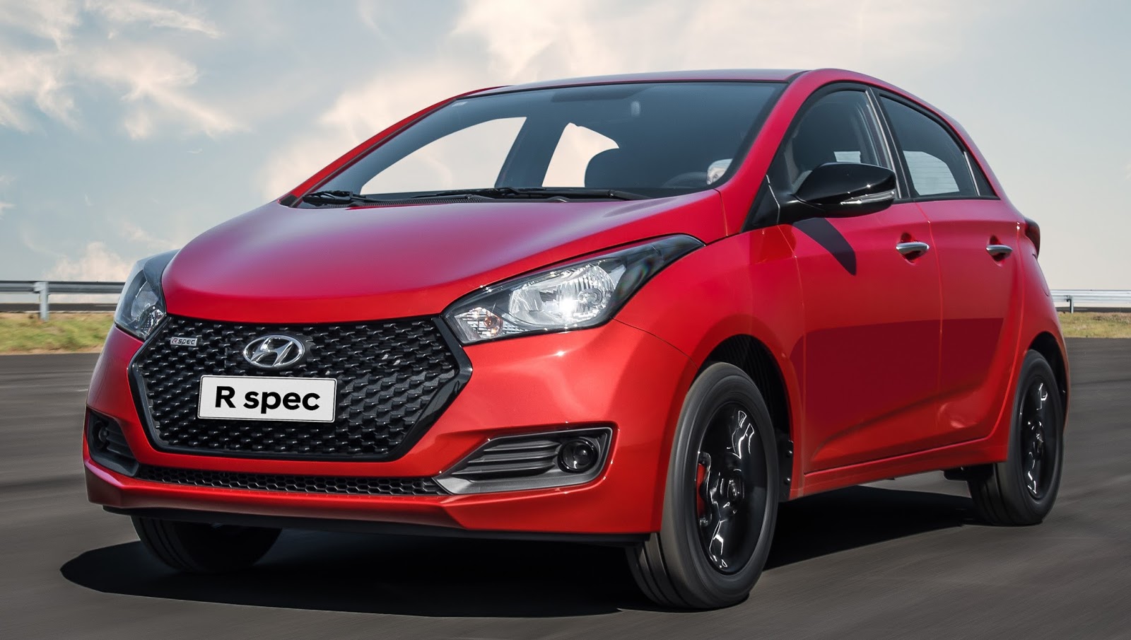 Linha Hyundai HB20 2019 chega com novidades visuais e de equipamentos
