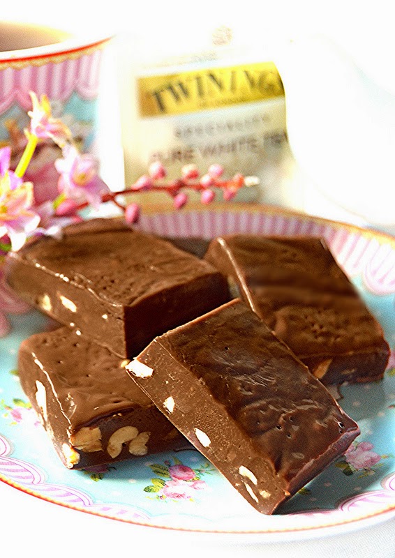 Dolci a go go: Tea Time-Fudge alla frutta secca