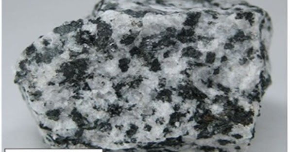 Batuan Beku Intermediet : DIORIT ~ Potensi Mineral di Kabupaten Bengkayang