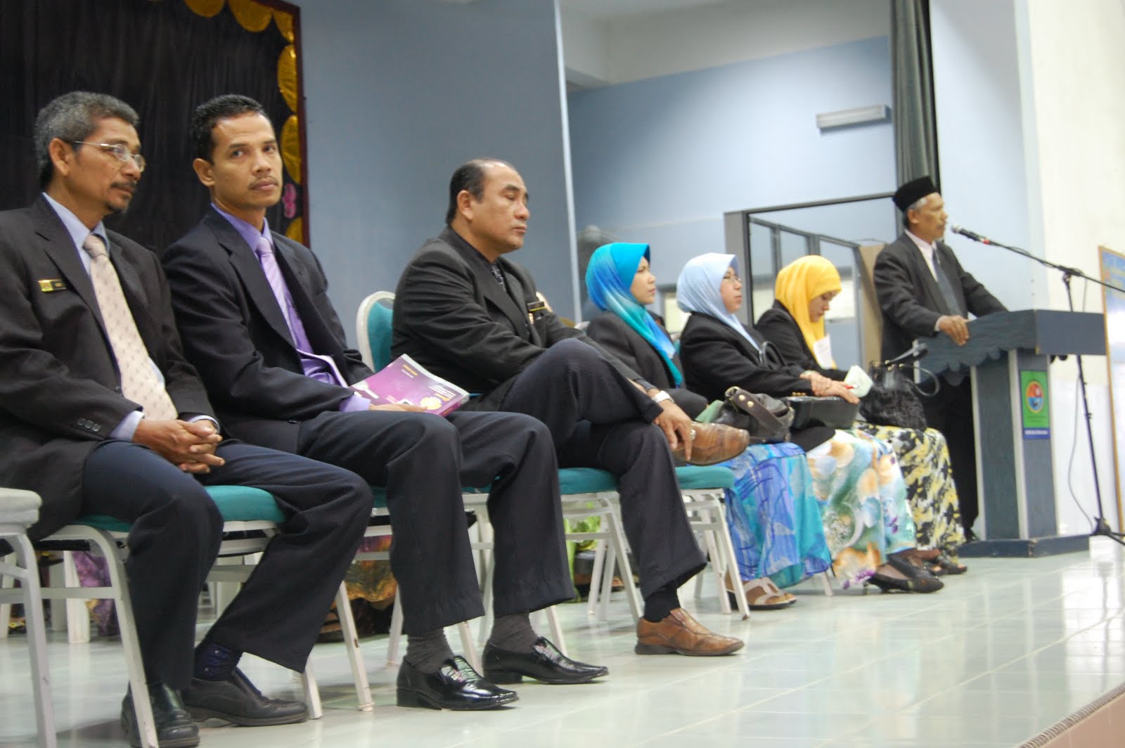 SMK DATO' MAHMUD MAT: Majlis Pelantikan Pengawas Sekolah, Pengawas ...