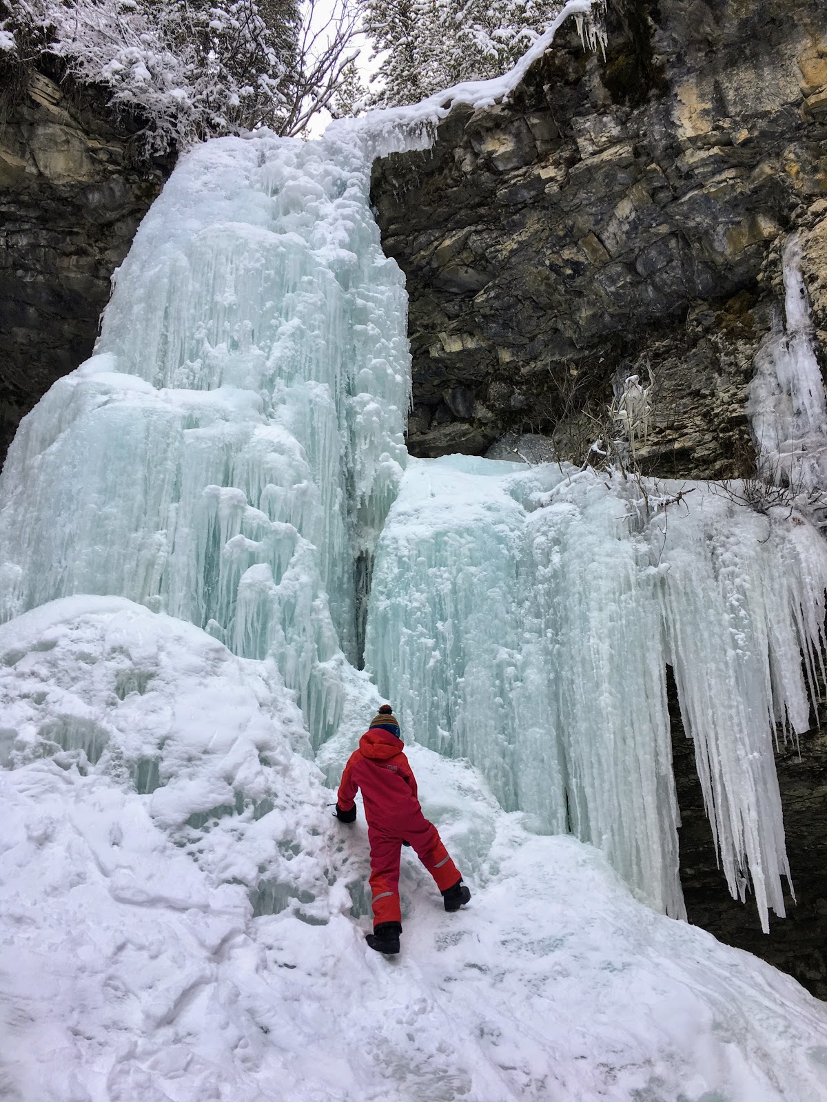 Family Adventures in the Canadian Rockies: 5 Reasons Families LOVE ...