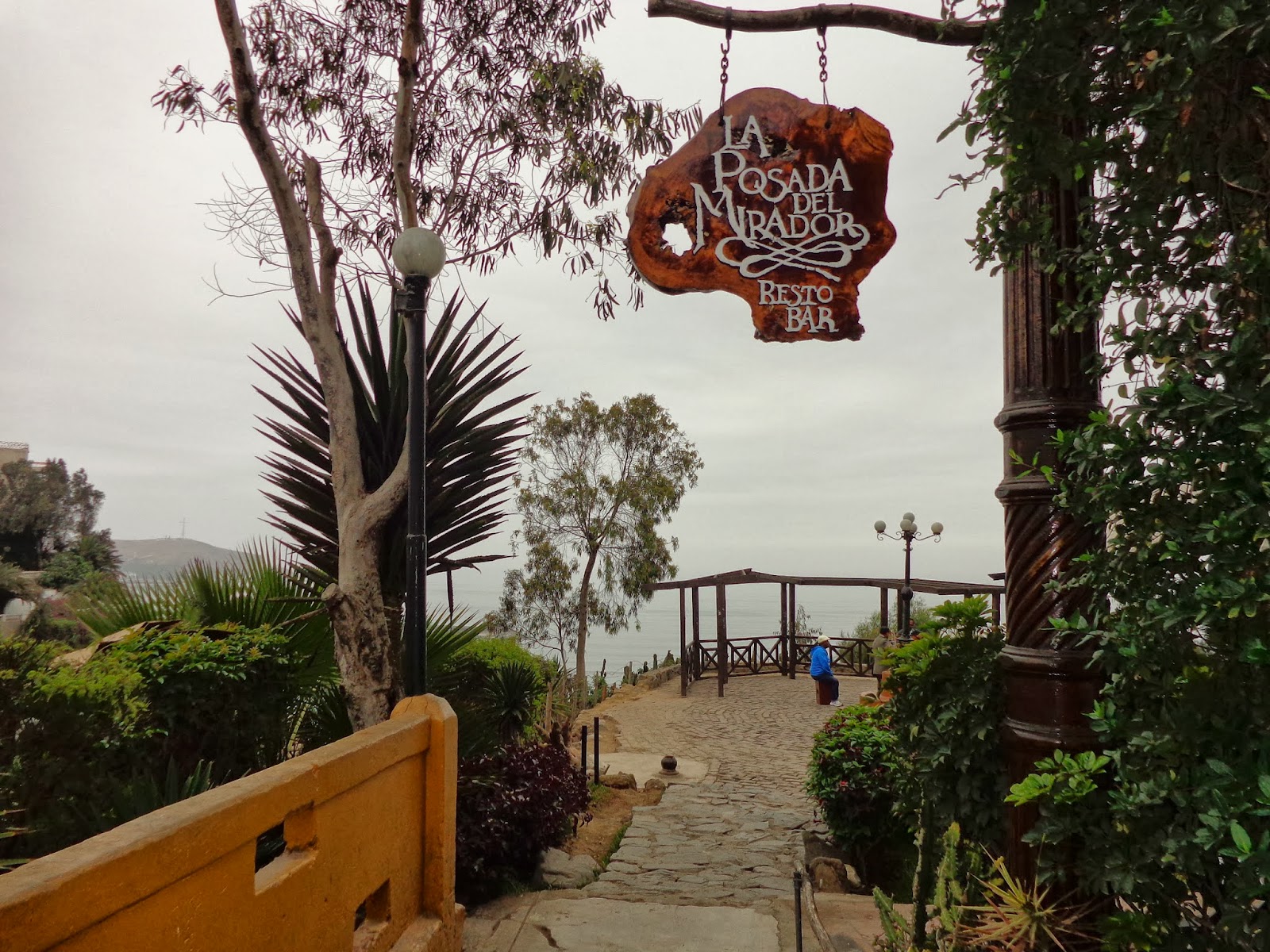 COMO CHEGAR A BARRANCO ? O QUE É QUE BARRANCO TEM ? | Uma Senhora Viagem