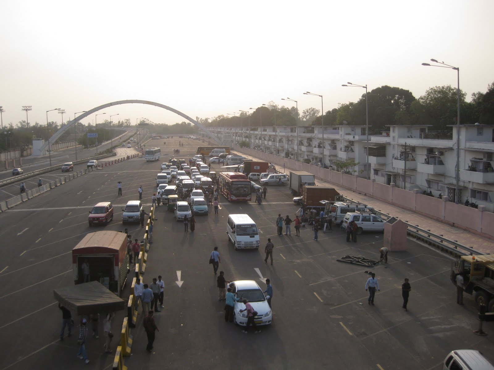 Hari Batti's Green Light Dhaba: Wrong turn at the Barapullah Nallah ...