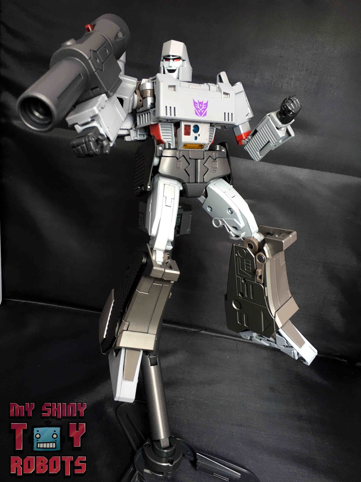 My Shiny Toy Robots: Toybox REVIEW: Transformers Masterpiece MP-36 Megatron