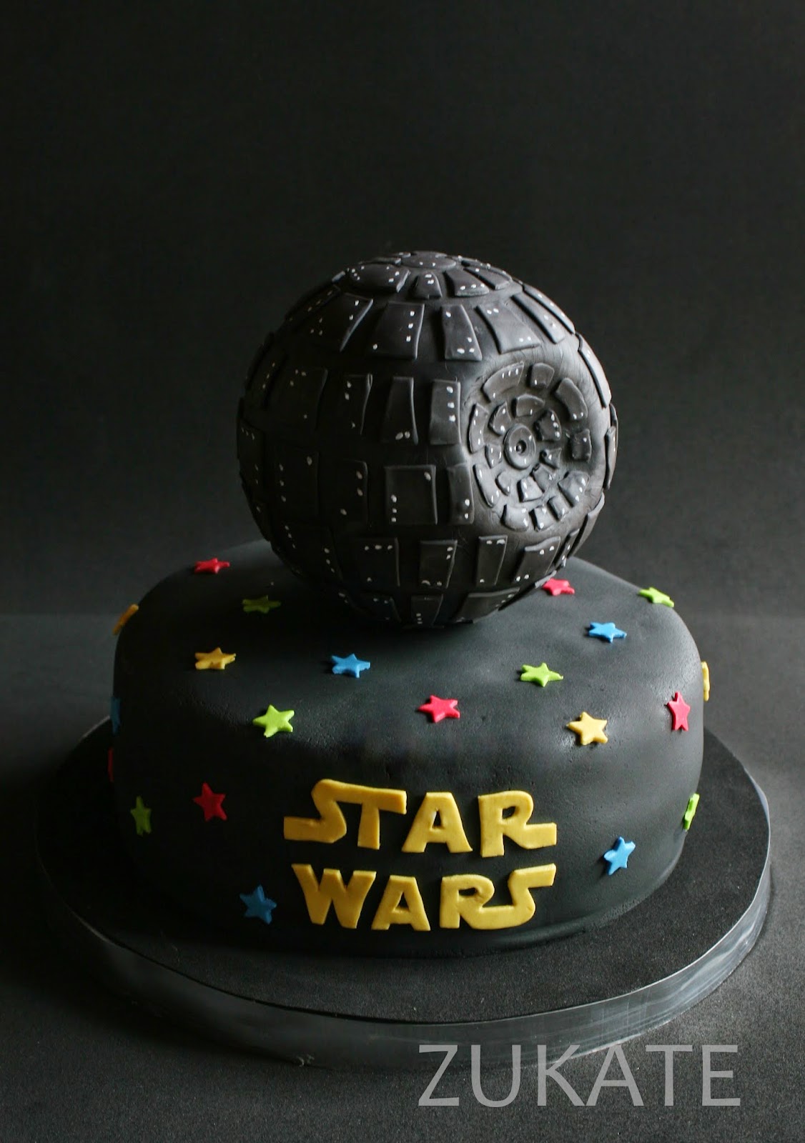 TORTA DE STAR WARS PARA LAURA | ZUKATE