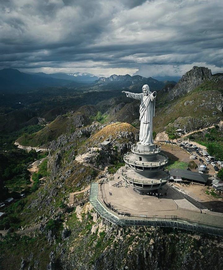 15 Tempat Wisata di Tana Toraja Yang Pesona Alamnya Luar Biasa