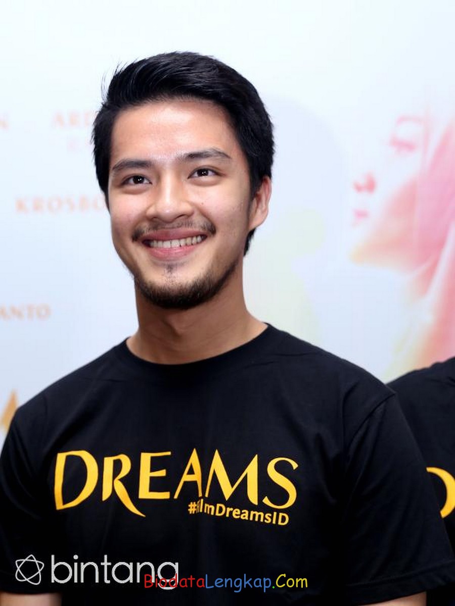 Foto Dan Biodata Lengkap Morgan Oey