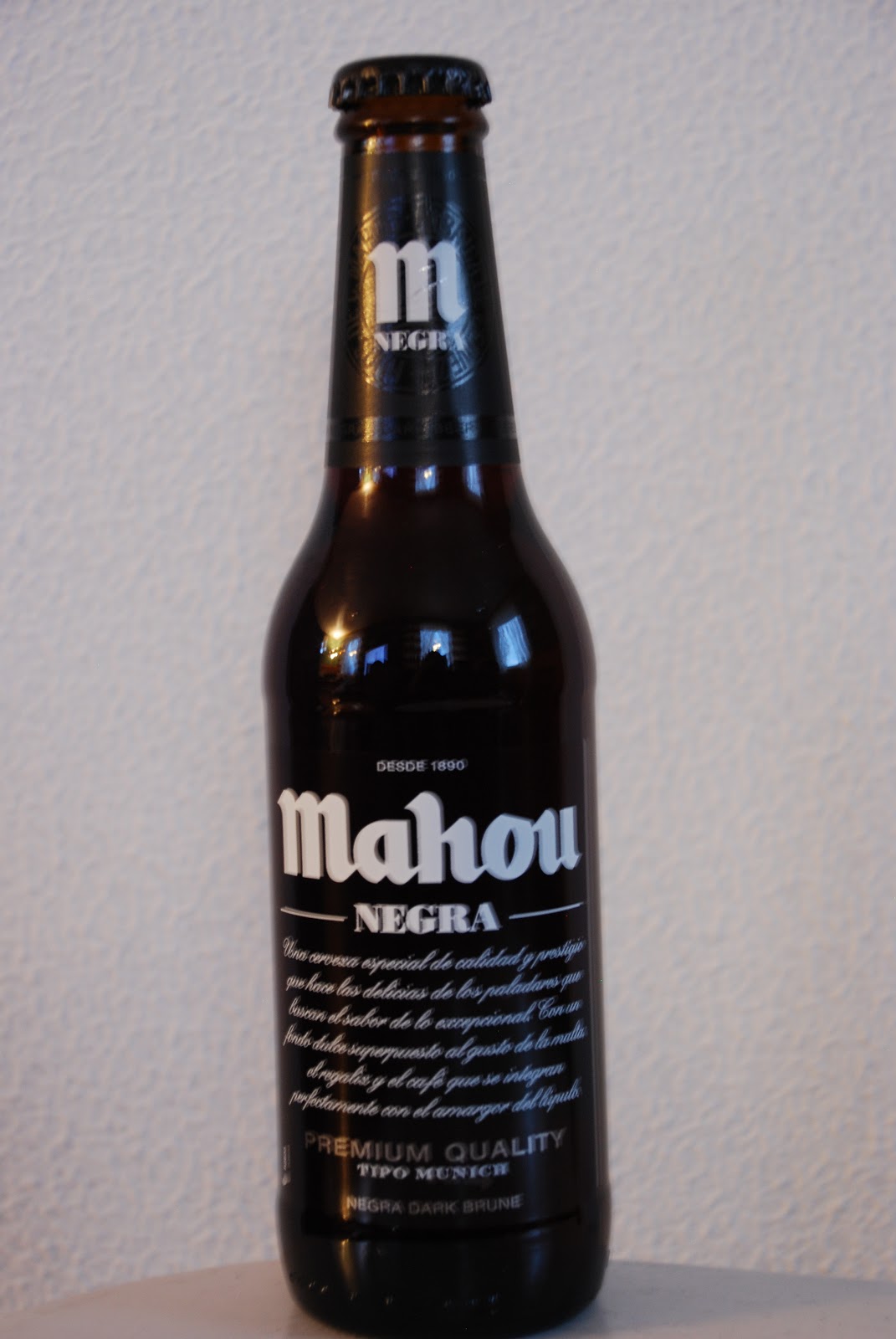 pils: Mahou Negra