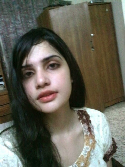Desi Beautiful Cute Girls Red Lips Hot Photos Beautiful Desi Sexy