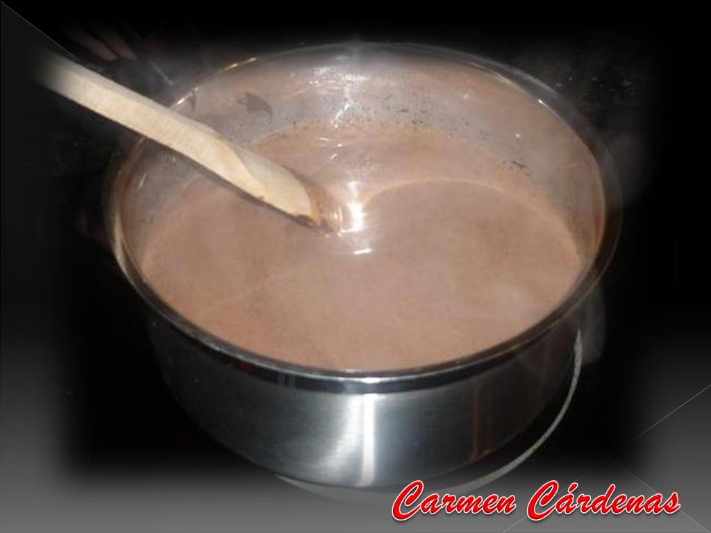 Las Recetas de Carmen: Cuajada de chocolate con nata montada.