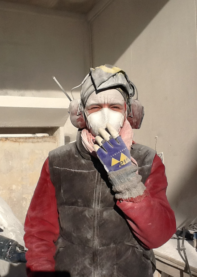 MARK RICHARDS FRBS Sculptor. Pietrasanta: Who's who at Studio Sem.