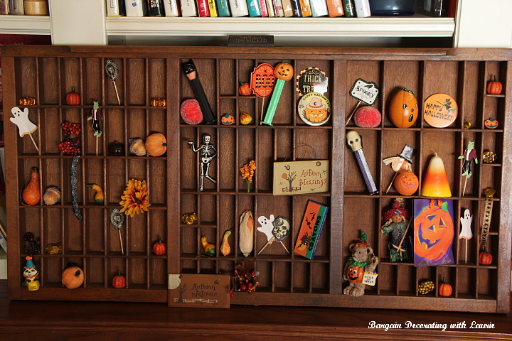 BARGAIN DECORATING WITH LAURIE: HALLOWEEN-FALL IN THE FAMILY ROOM