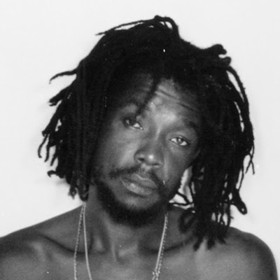 "Biografias De Cantantes": Peter Tosh
