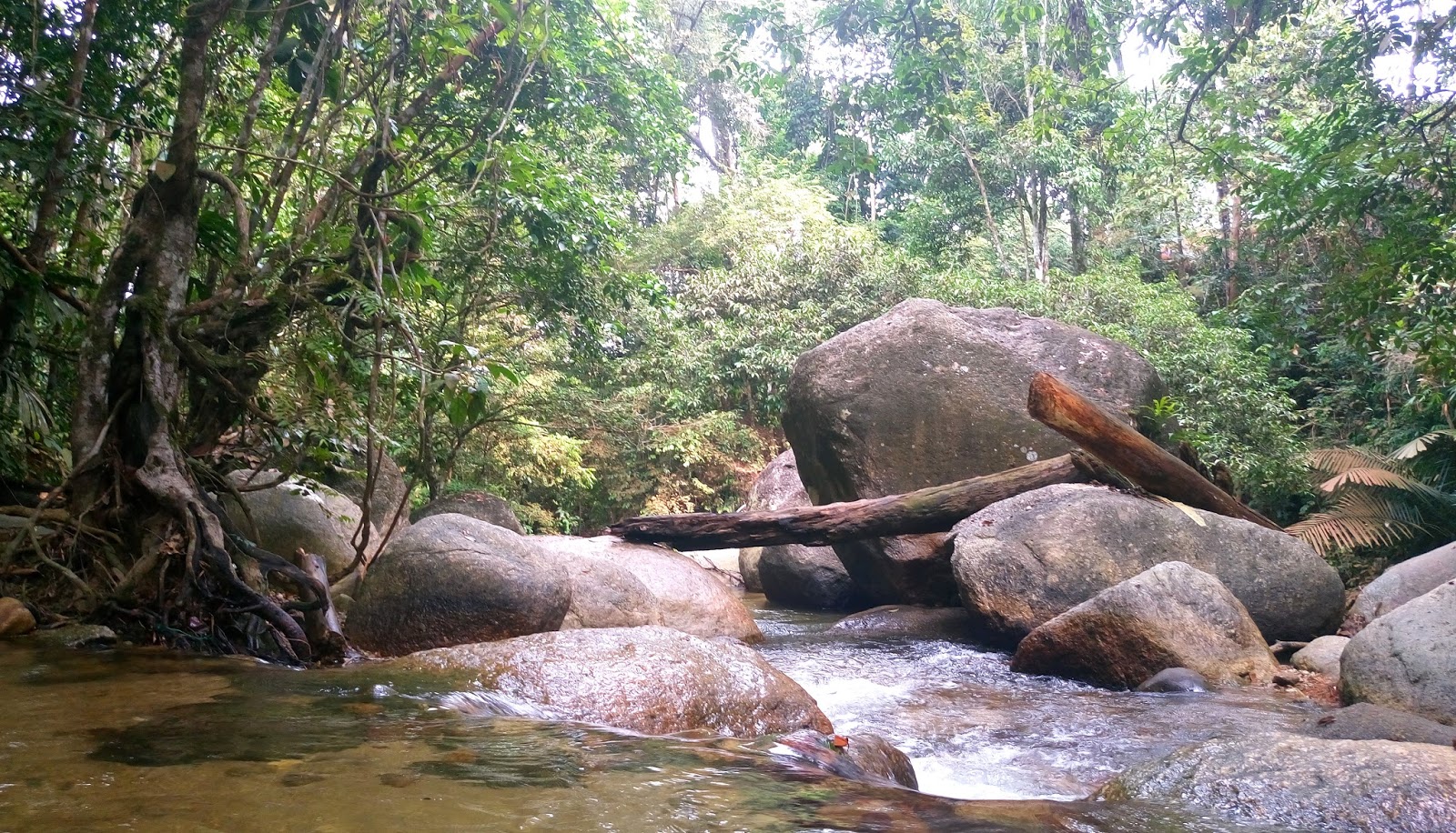 Just observations...: One local destination a month - Part 10 : Huda's ...