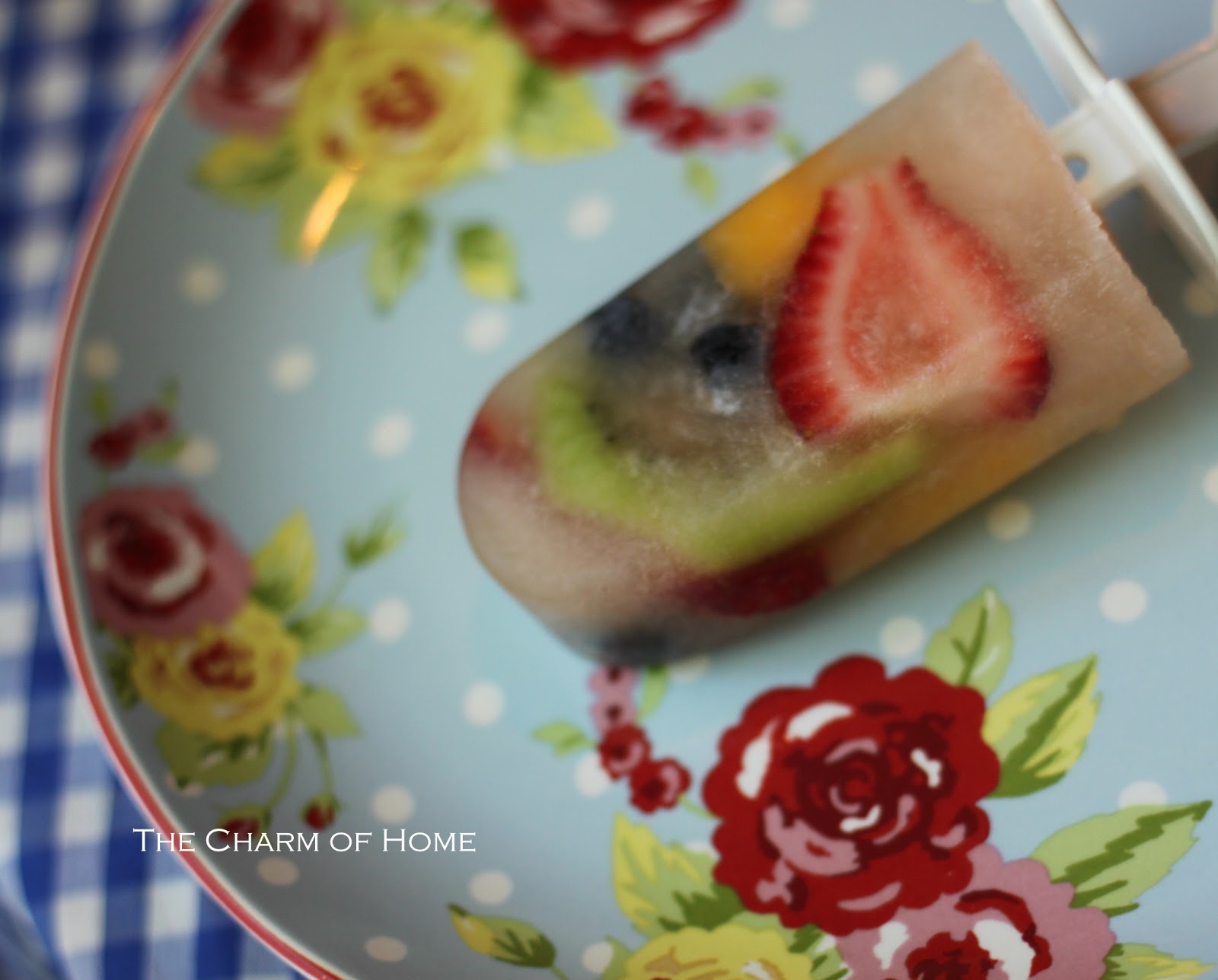 The Charm of Home: Easy Fruit Pops