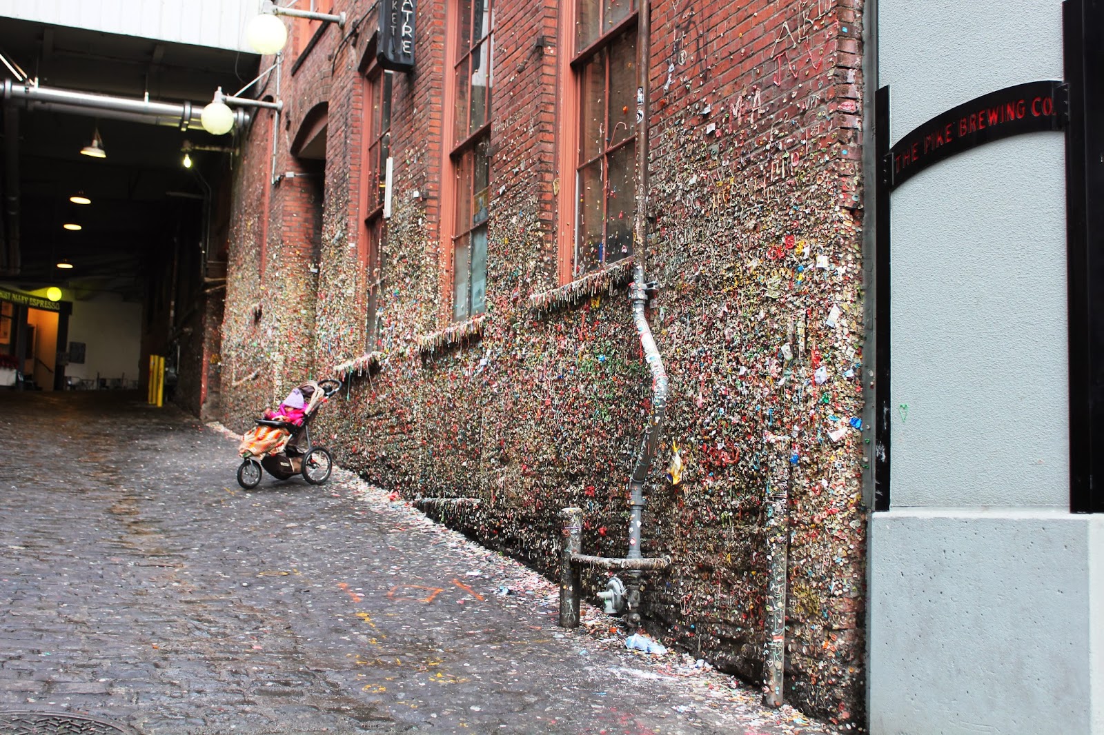 An Epic Avalonian Adventure: Downtown Seattle Part I (Gum Wall, Pike ...