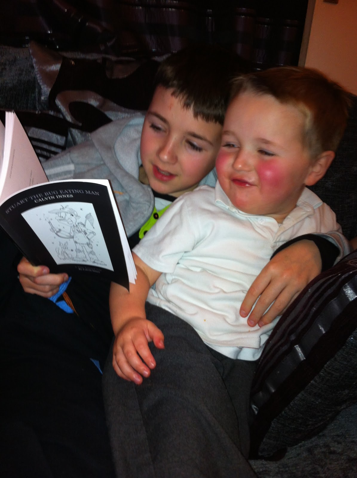 Stuart the Bug Eating Man - Calvin Innes - chelseamamma.co.uk