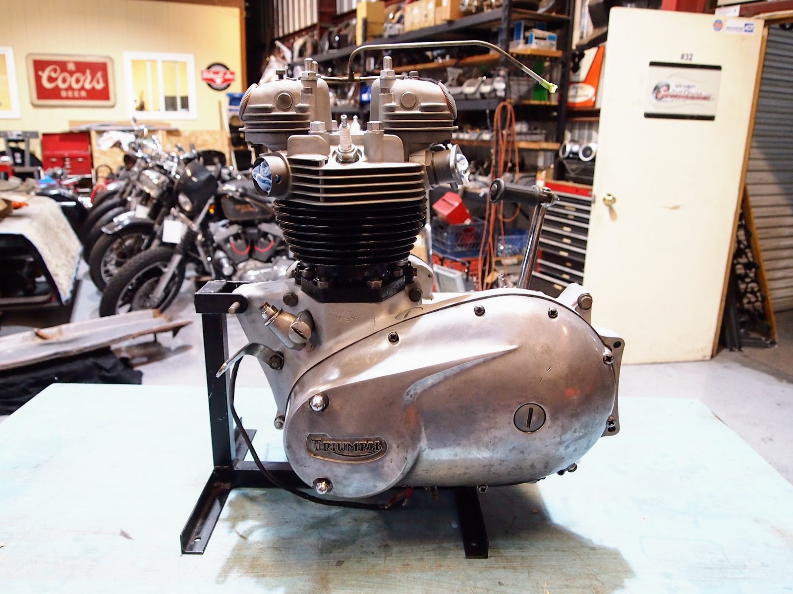 South Bay Street Machines: 1967 Triumph Bonneville Rebuilt Engine