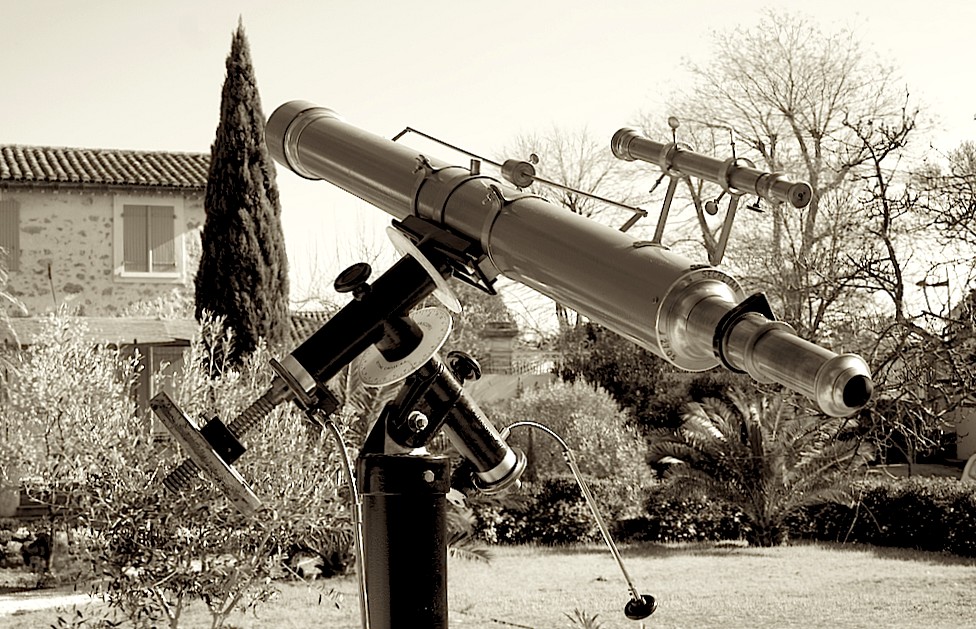 Fullerscopes Telescope Mountings: Secretan Refractor