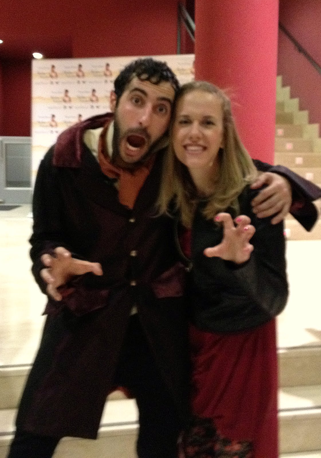 No sin mis hijos: Teatro