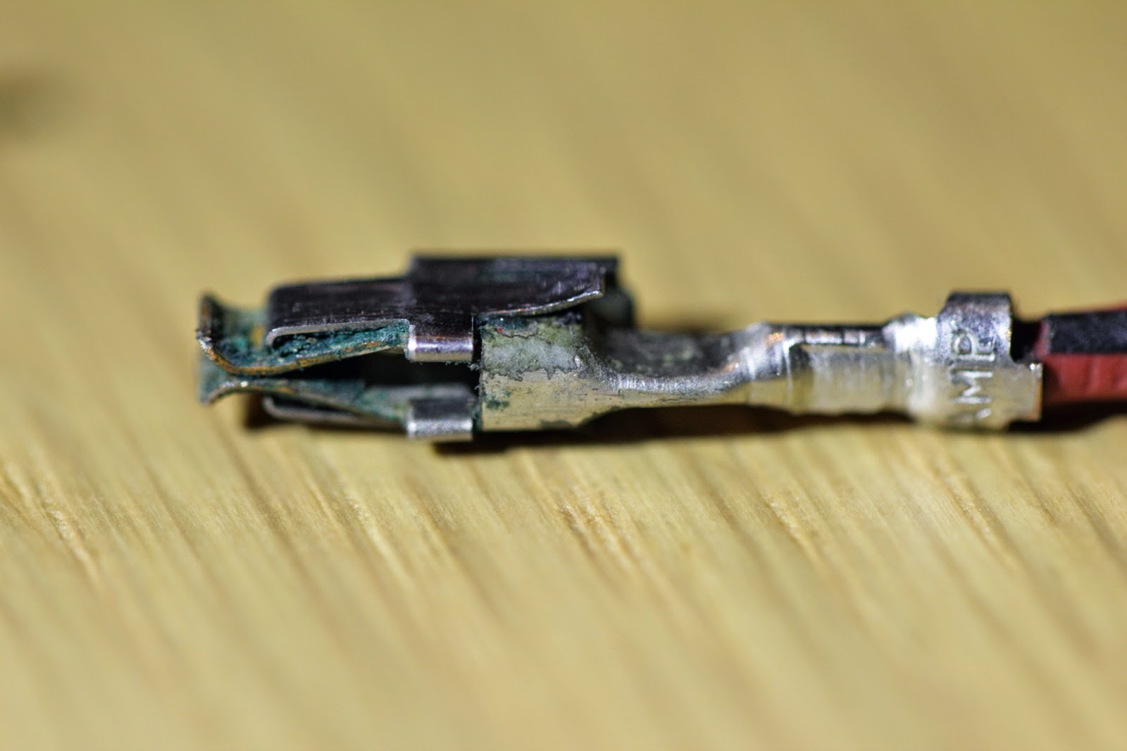 Life with a 1989 VW Golf Mk2 GTI 16V: Terminals for Hall Sender Plug on ...
