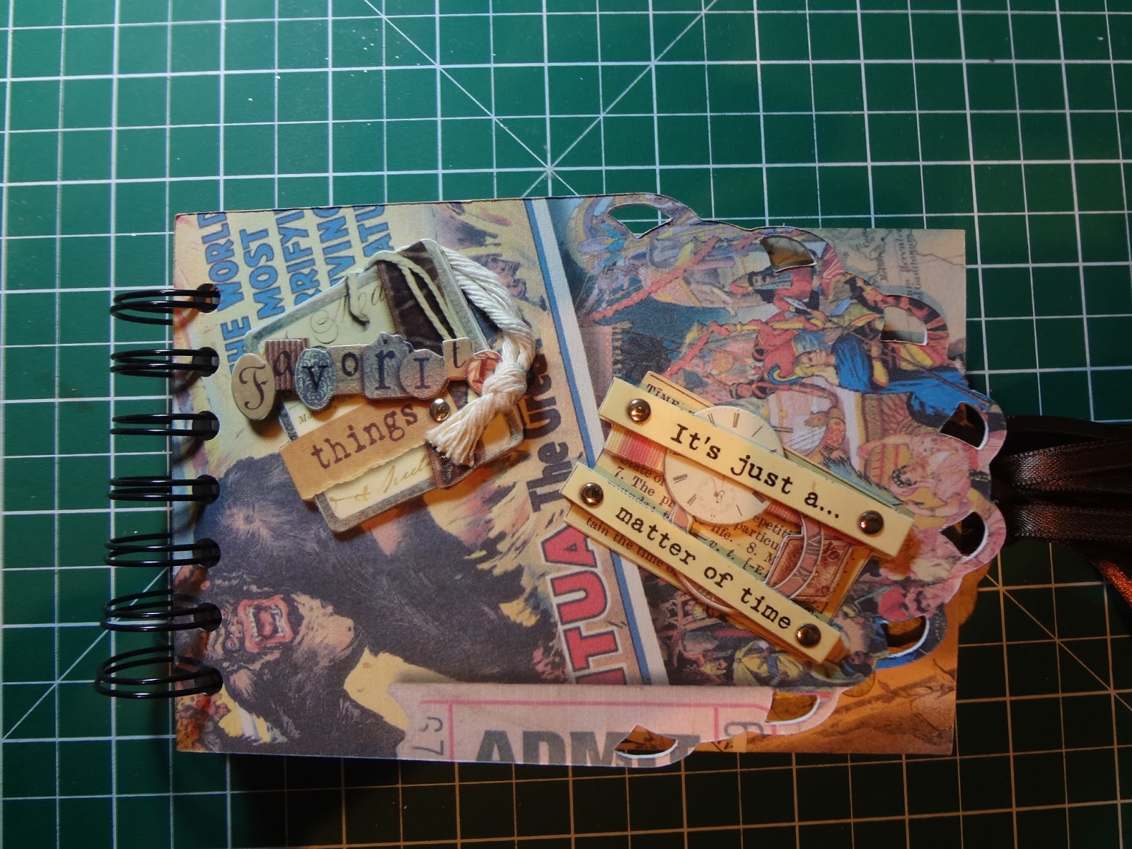 Bland Designs: Distressed Trash Journal