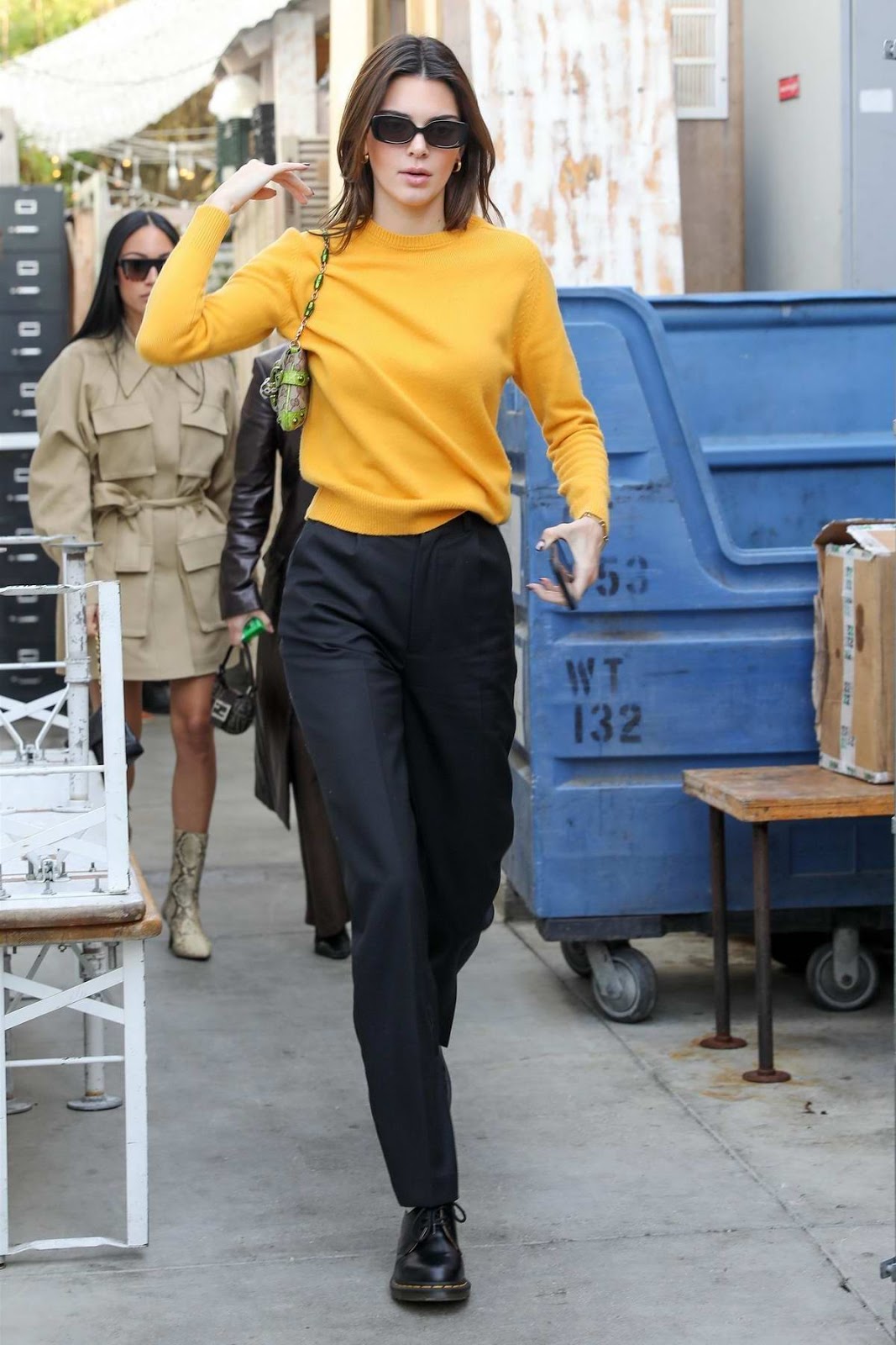 Kendall Jenner - Street Style in Venice – Celebrity Style