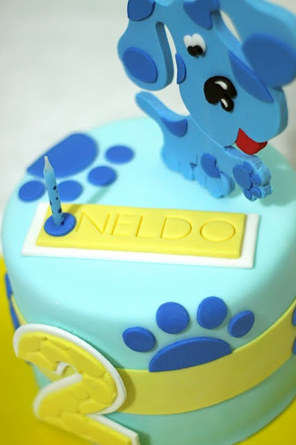 Sweet Art Cakes by Milbreé Moments: Cake... here's a clue, it's Blue!