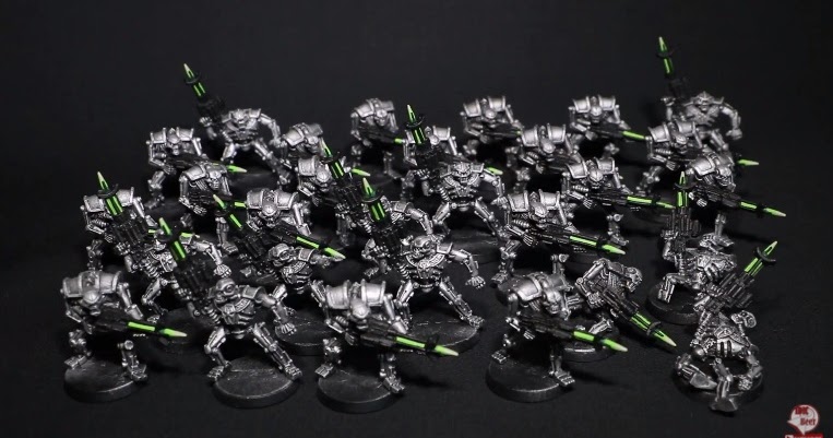 IDICBeer 40k: Necrons for the Win! Uzi 9mm Guns Painted