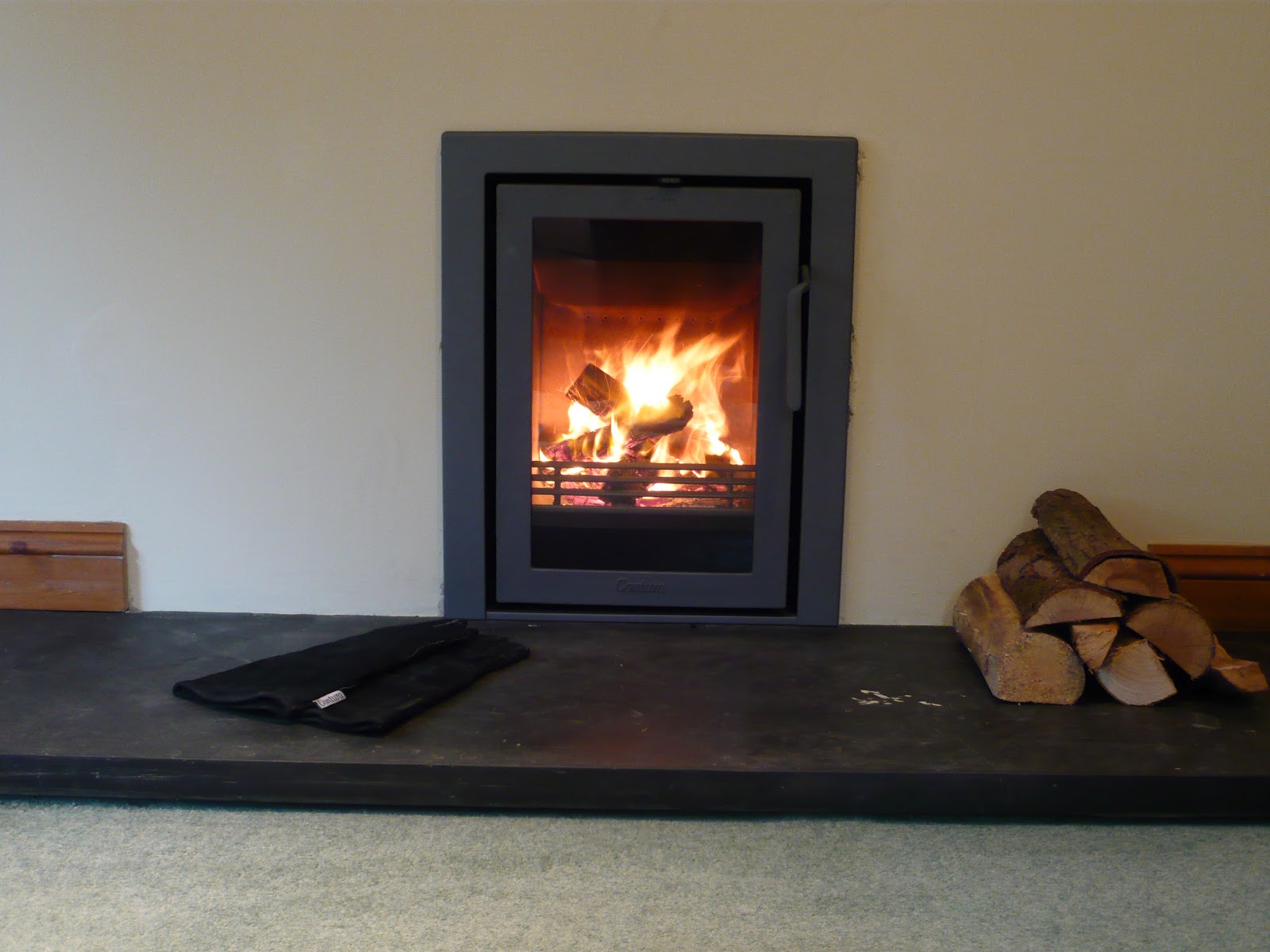 Redwood Stoves Ltd Cornwall: CONTURA i4 Modern Inset 3 sided