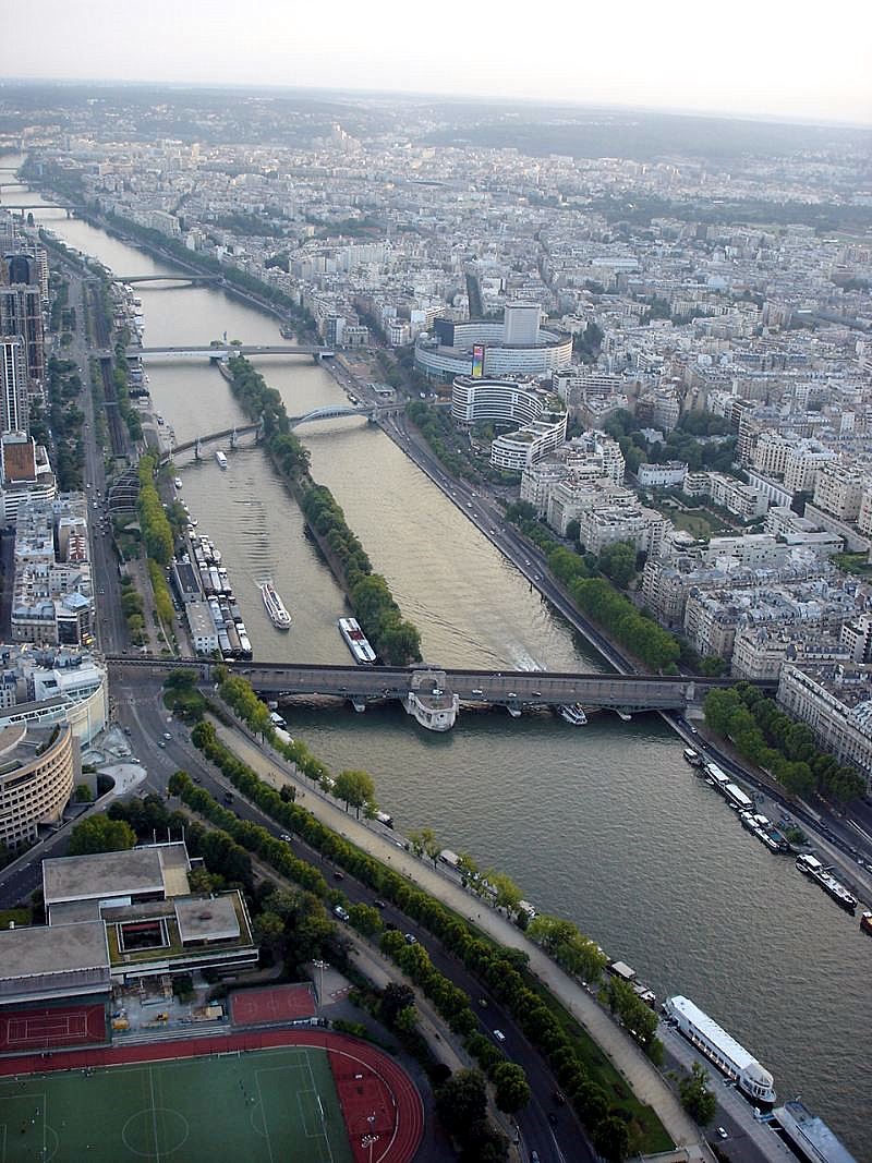 Retalls fotogràfics: París, la Tour Eiffel... un clàssic!