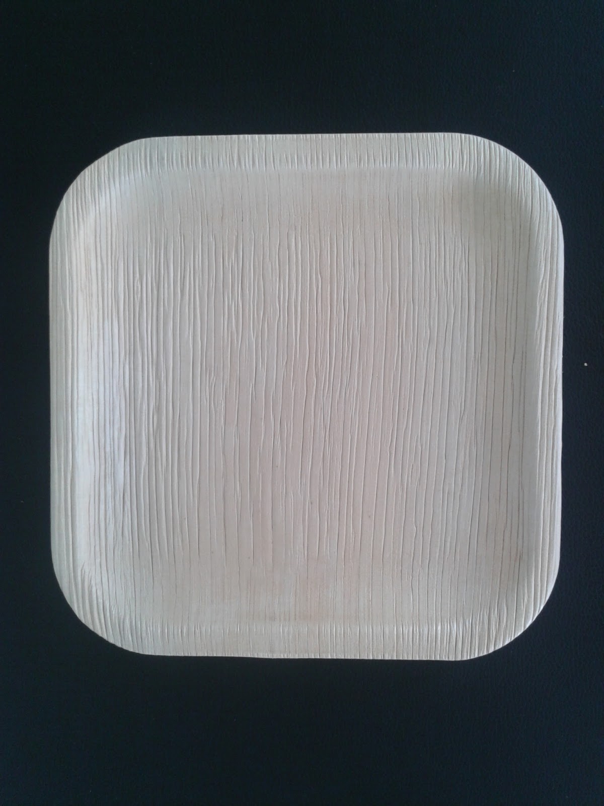 Areca leaf plates manufacturer,Bio degradable plates,Dinnerware,Food ...