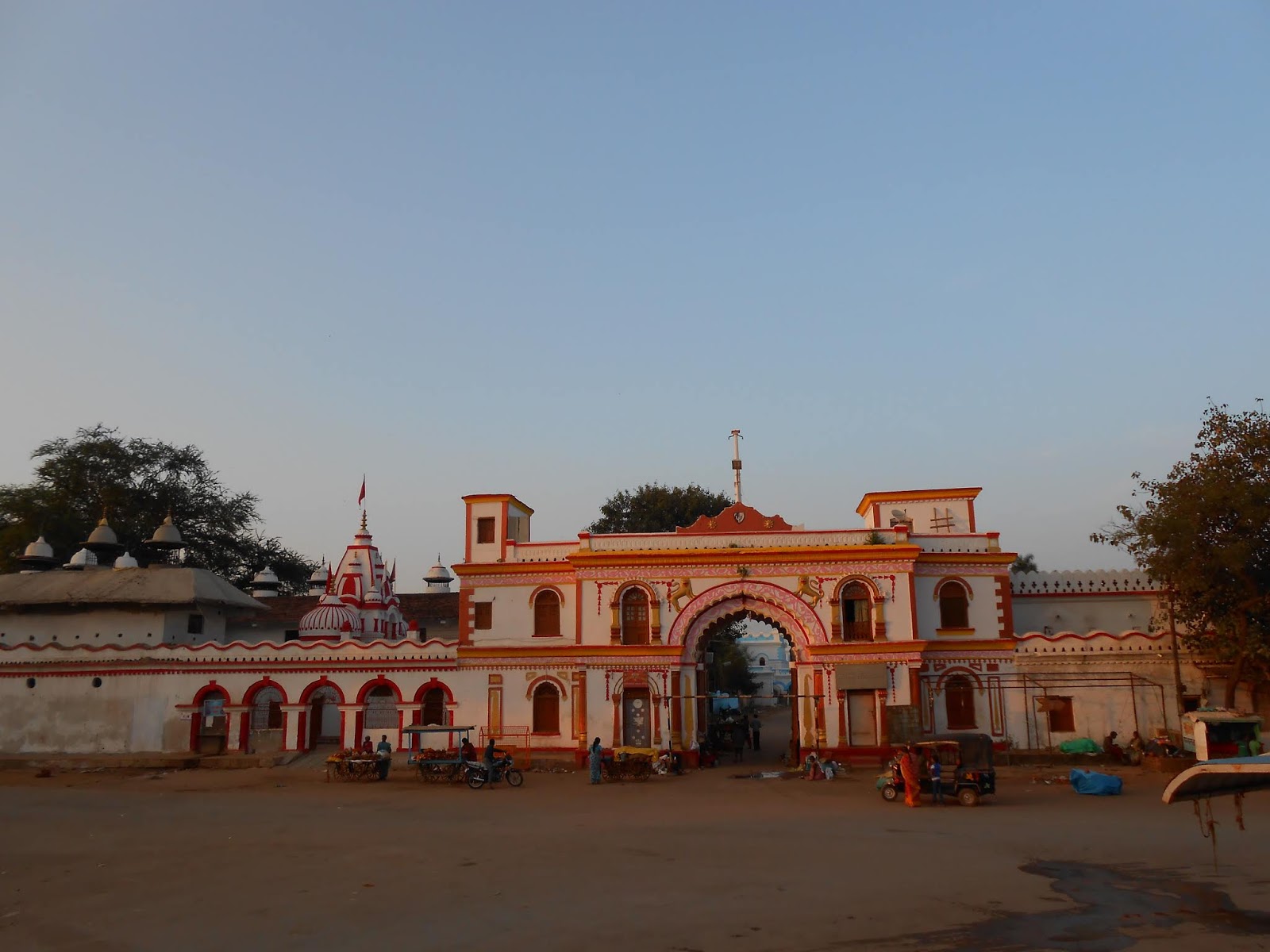 One day trip to Jagdalpur