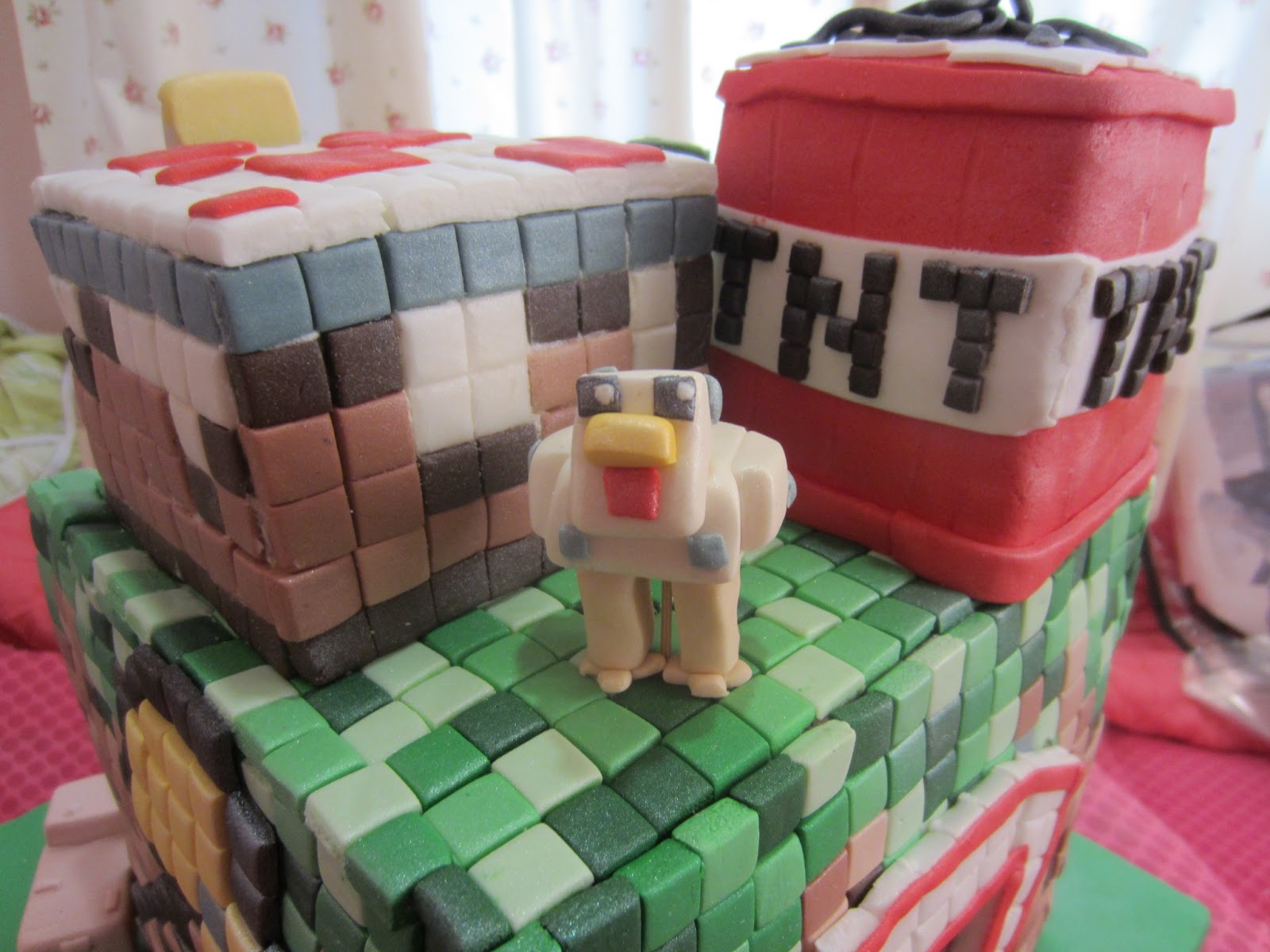 Home May'de Cakes: The Making: Minecraft Cake