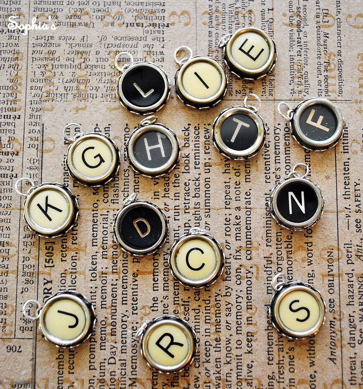 Sophia's: How to Make Typewriter Key Jewelry ~ A Tutorial