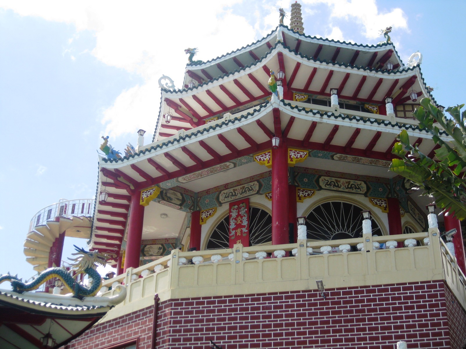 Taoist and Phu Sian Temple - AnneVenturousLife