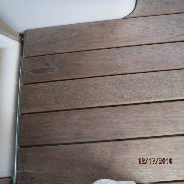 Chip & Debbie Willis on s\v Elegant'sea: Teak cockpit grate gets a coat ...