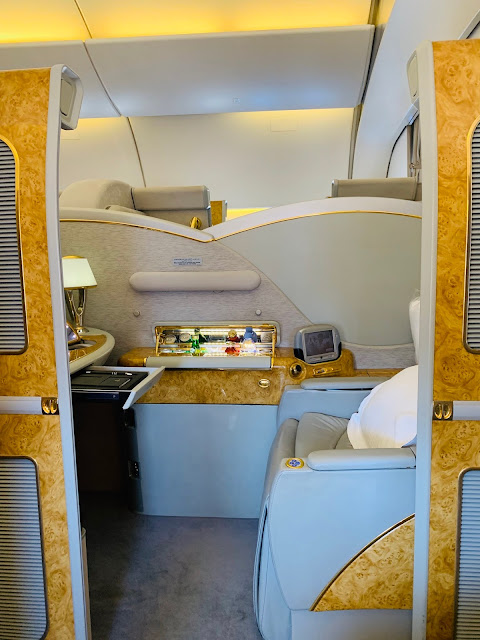 Review: Emirates EK417 First Class Boeing 777-300ER Sydney to Dubai ...