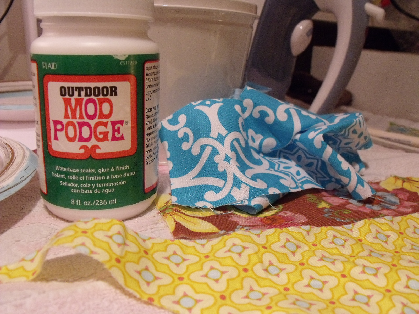 Pink Daisys Blog: Citranella Candle Make Over Mod Podge