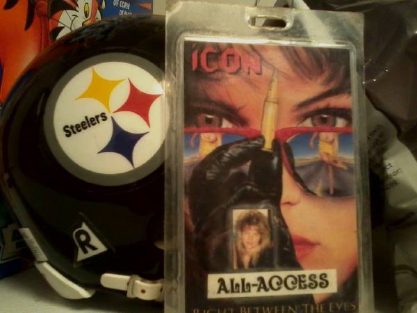 Dan Wexler,John Aquilino: ICON - set to play again